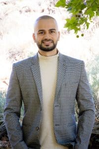 Meet Our Expert Dental Surgeon Dr. Ryan Falke